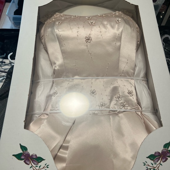 Mon Cheri | Dresses | Mon Cheri Rum Pink Vintage Wedding Dress From The ...